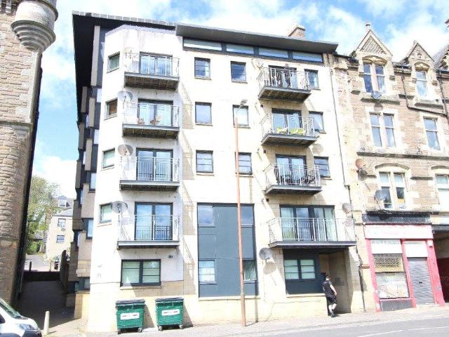 4 bedroom apartment to rent