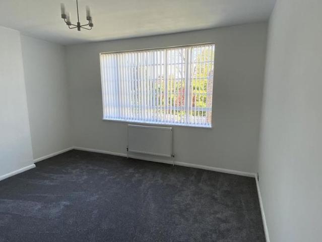 4 bedroom apartment to rent