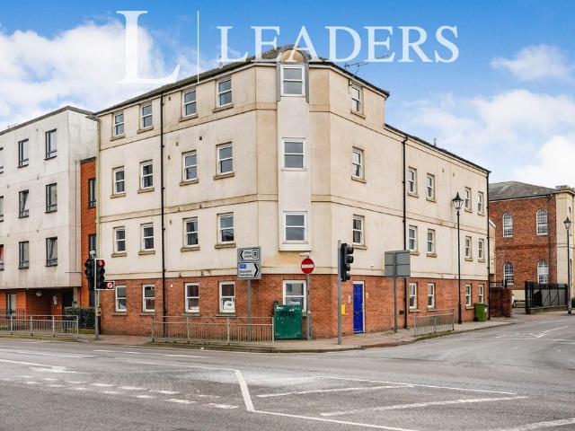 4 bedroom apartment to rent