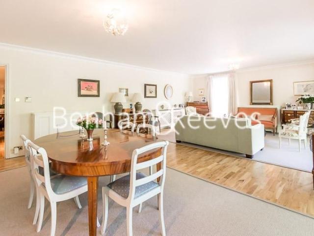 4 bedroom apartment to rent