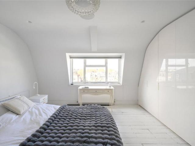 4 bedroom apartment to rent