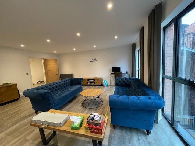 4 bedroom apartment to rent