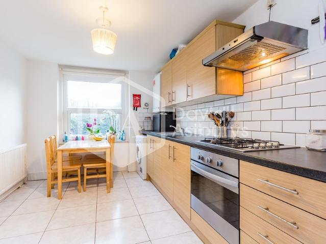 4 bedroom apartment to rent