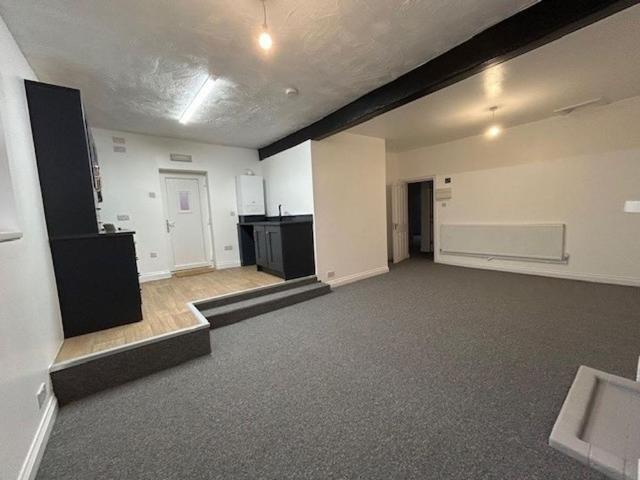 4 bedroom apartment to rent