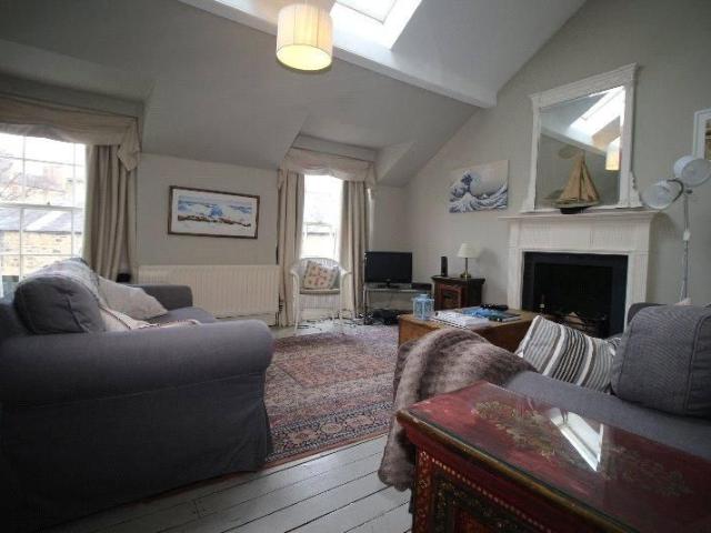 4 bedroom apartment to rent