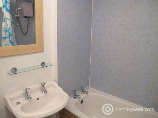 4 Bedroom Apartment to Rent at Edinburgh, Ings, Marchmont, Meadows, Morningside, England