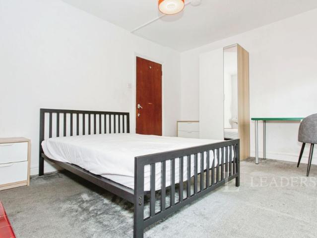 4 bedroom apartment to rent Kingston Street, Cambridge, CB1