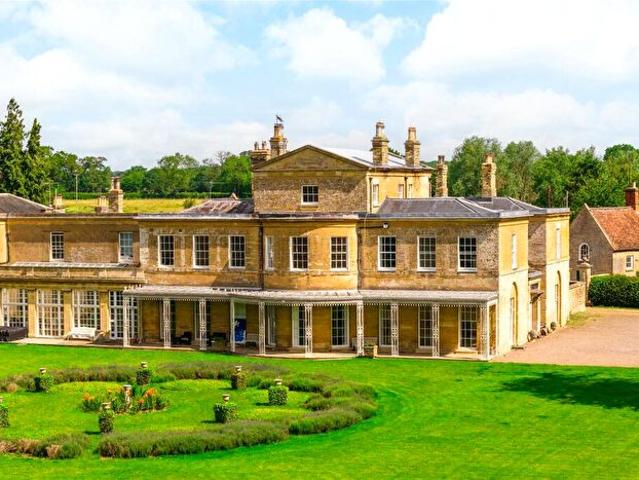 4 Bedroom Apartment To Rent In Cold Brayfield, Olney, Buckinghamshire, MK46