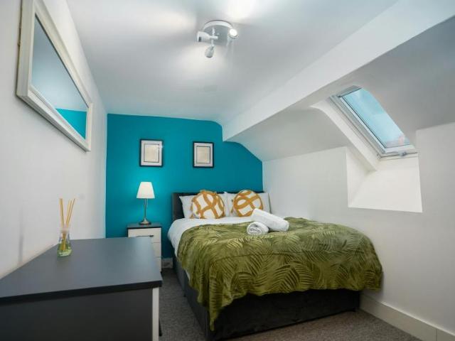4 Bedroom Apartment Yeovil Yeovil 100672107