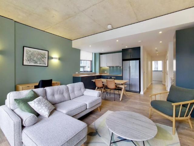 4 Bedroom Apartment