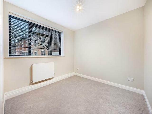 4 bedroom apartment
