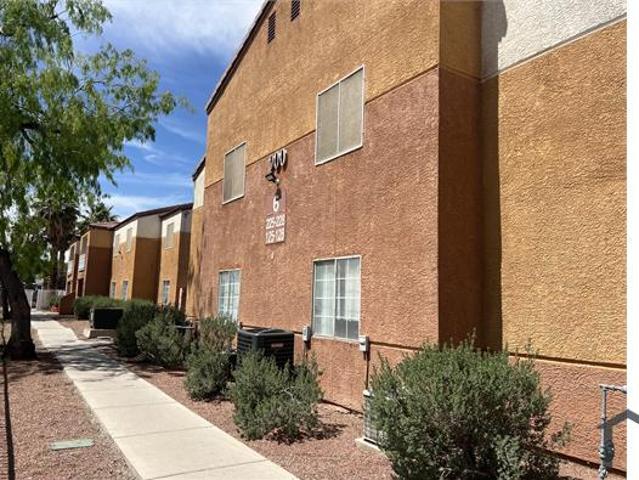 4 Bedroom Apartment 900 Doolittle Ave in Las Vegas, NV 89106 | AffordableHousing. Com