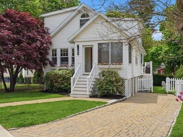 4 bedroom, Arlington MA 02474 102959297