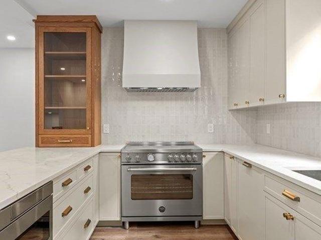 4 bedroom, Arlington MA 02474 102960977