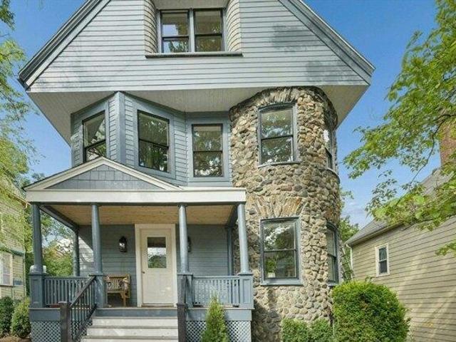 4 bedroom, Arlington MA 02476 LS103072666
