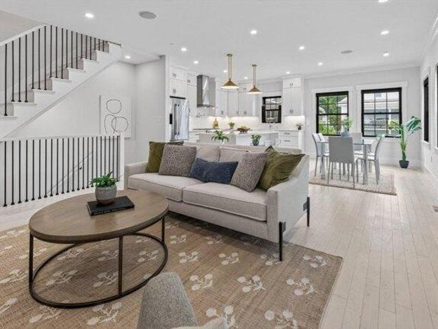 4 bedroom, Arlington MA 02476 104792328
