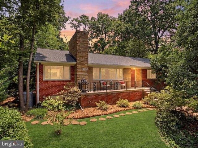 4 bedroom, Arlington VA 22202 104902112