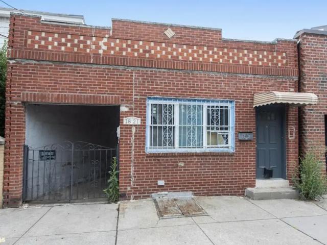 4 bedroom, Astoria NY 102245827