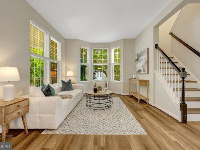 4 bedroom, Ashburn VA 20147 104907912