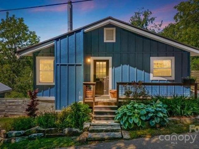 4 bedroom, Asheville NC 28804 LS96288703