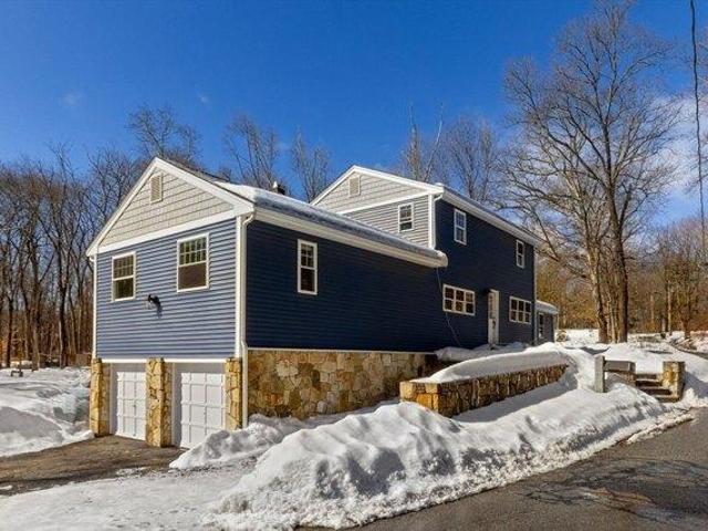 4 bedroom, Ashland MA 01721 101933539