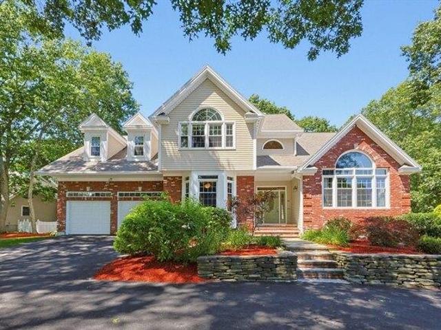 4 bedroom, Ashland MA 01721 105095142
