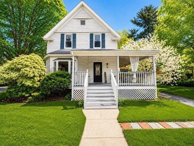 4 bedroom, Attleboro MA 02703 LS102825634