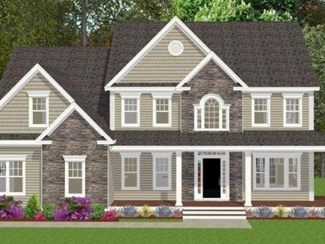 4 bedroom, Attleboro MA 02703 102824067