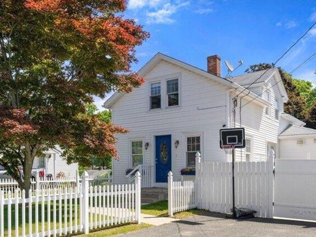 4 bedroom, Attleboro MA 02703 103161935