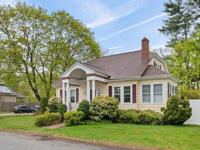 4 bedroom, Attleboro MA 02703 103126082