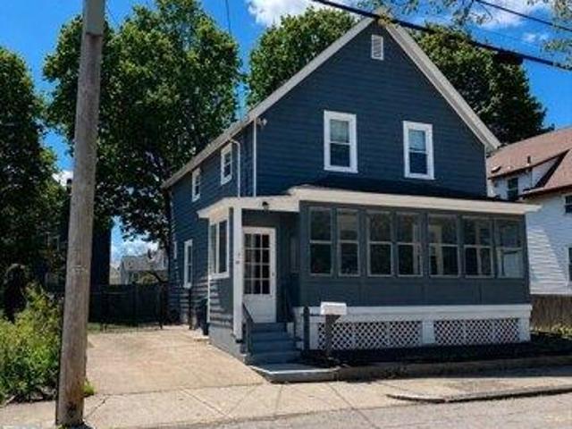 4 bedroom, Attleboro MA 02703 103223075