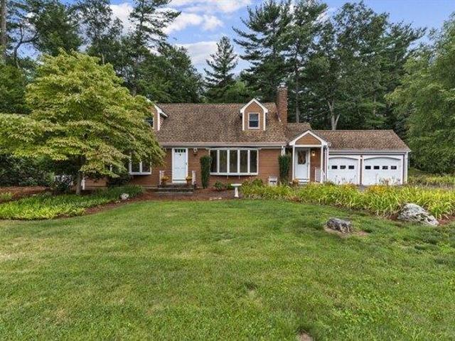 4 bedroom, Attleboro MA 02703 105203286