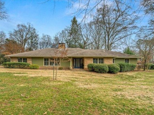 4 bedroom, Athens TN 37303 89838384