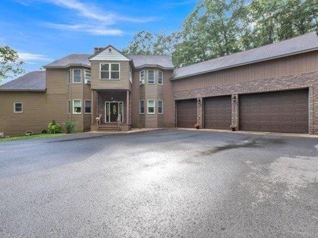 4 bedroom, Athol MA 01331 104921048