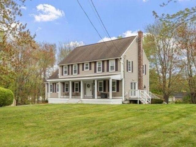 4 bedroom, Atkinson NH 03811 LS102446070