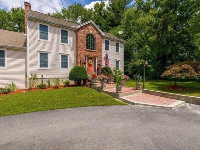 4 bedroom, Auburn MA 01501 LS102634063