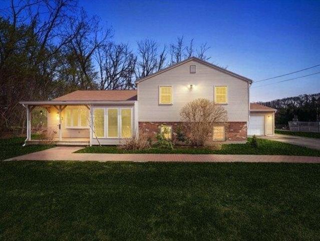 4 bedroom, Auburn MA 01501 103248106