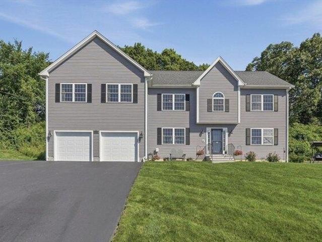 4 bedroom, Auburn MA 01501 105106651
