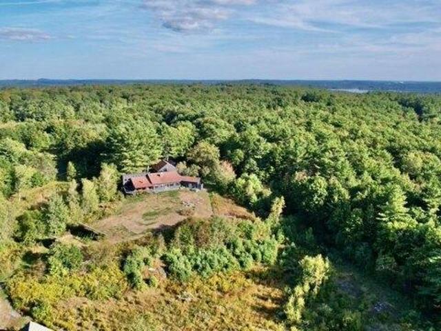 4 bedroom, Auburn ME 04210 103497535
