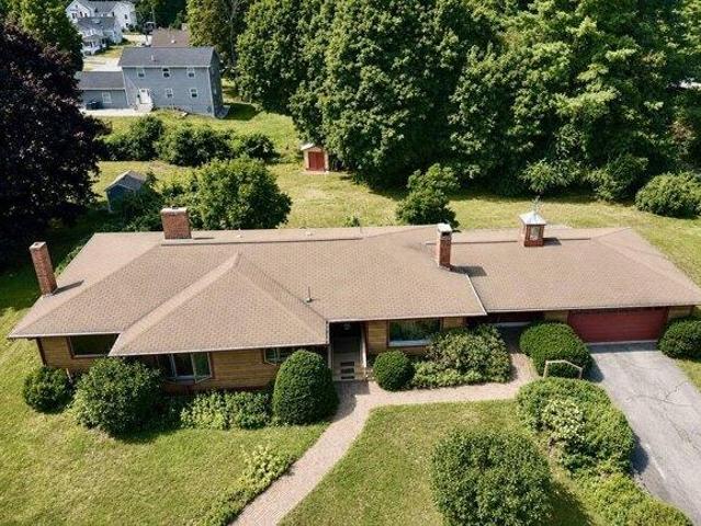 4 bedroom, Auburn ME 04210 104921825