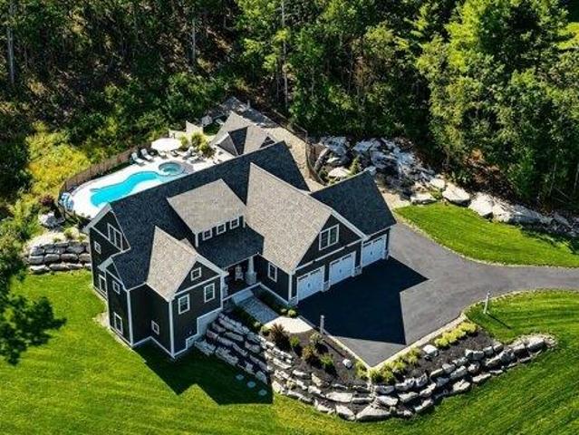 4 bedroom, Auburn NH 03032 105190683