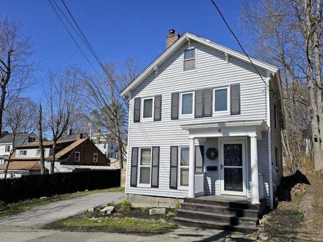 4 bedroom, Augusta ME 04330 104510125