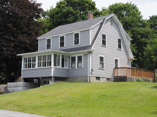 4 bedroom, Augusta ME 04330 104544189