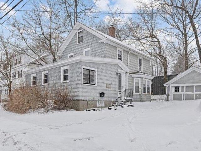 4 bedroom, Augusta ME 04330 LS102708533