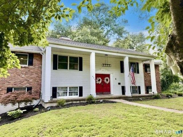 4 bedroom, Avon CT 06001 104442654