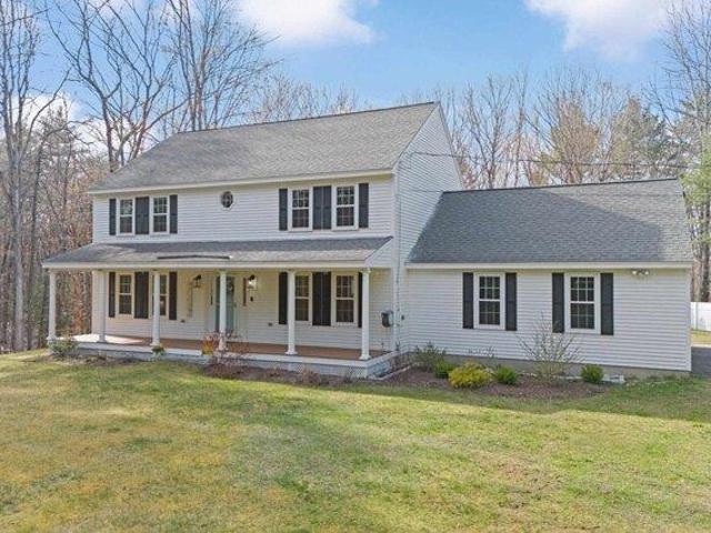 4 bedroom, Bow NH 03304 LS102342315
