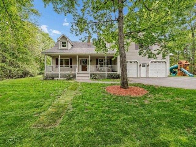 4 bedroom, Bow NH 03304 103102185
