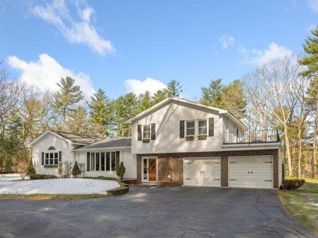 4 bedroom, Boxford MA 01921 102446013