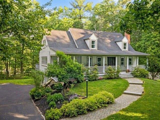 4 bedroom, Boxford MA 01921 104153367