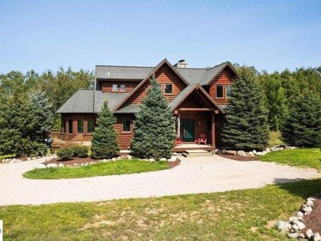 4 bedroom, Boyne City MI 49727 LS88431512